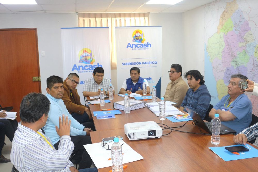 Hospitales La Caleta y Eleazar Guzmán Barrón recibirán optimización de ...